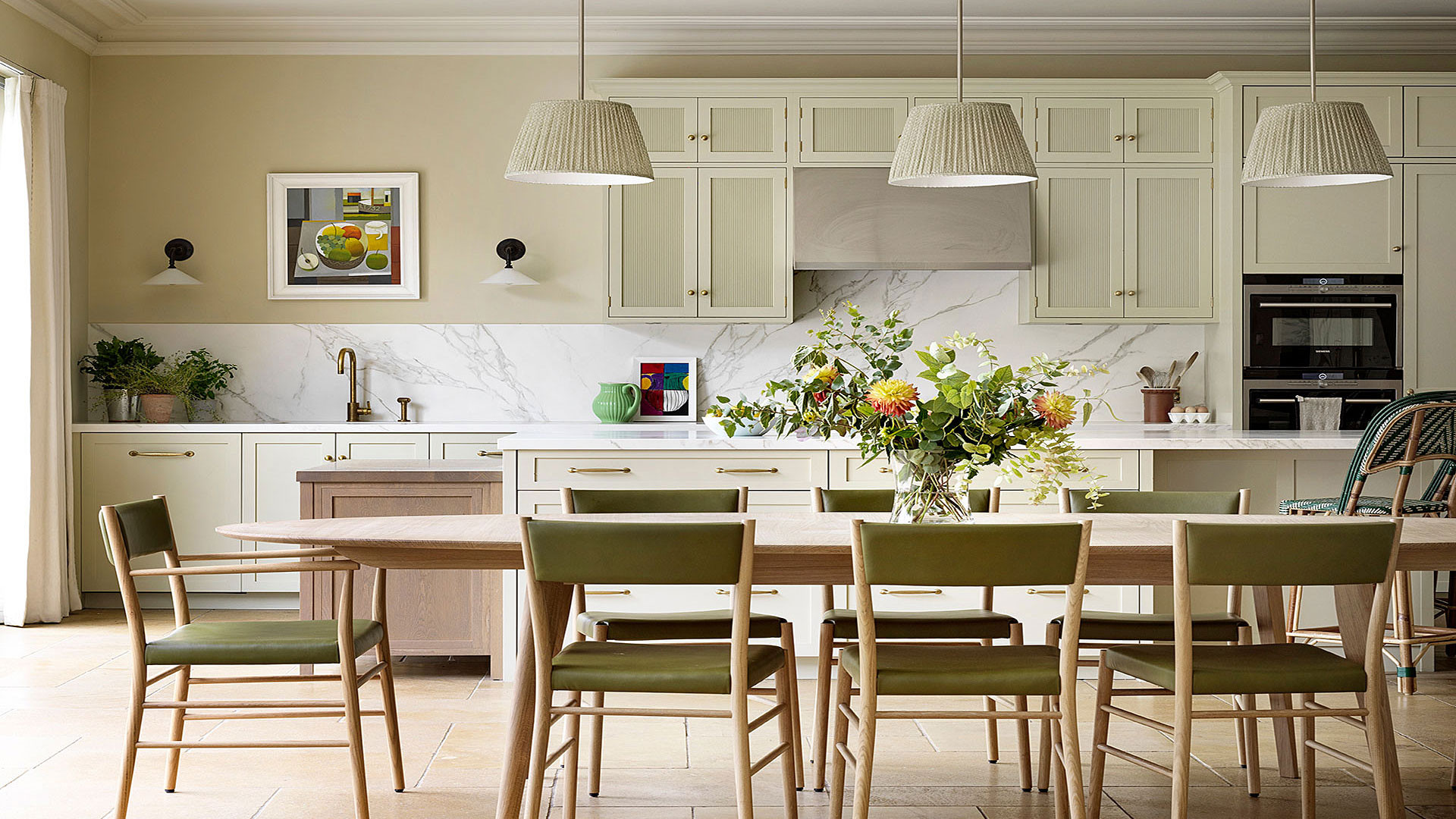 Salvesen Graham | Home