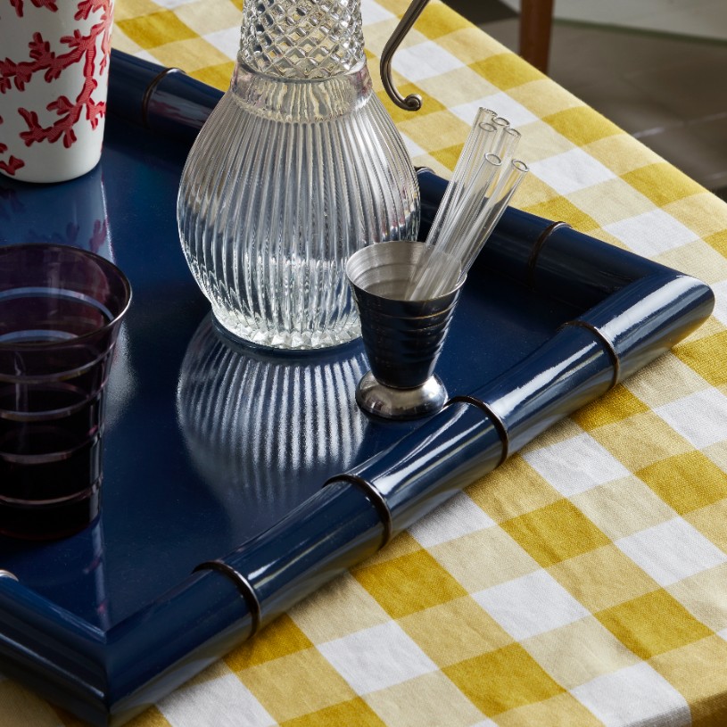 Salvesen Graham | Trays