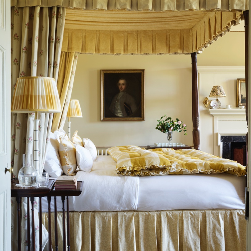 Salvesen Graham | Home
