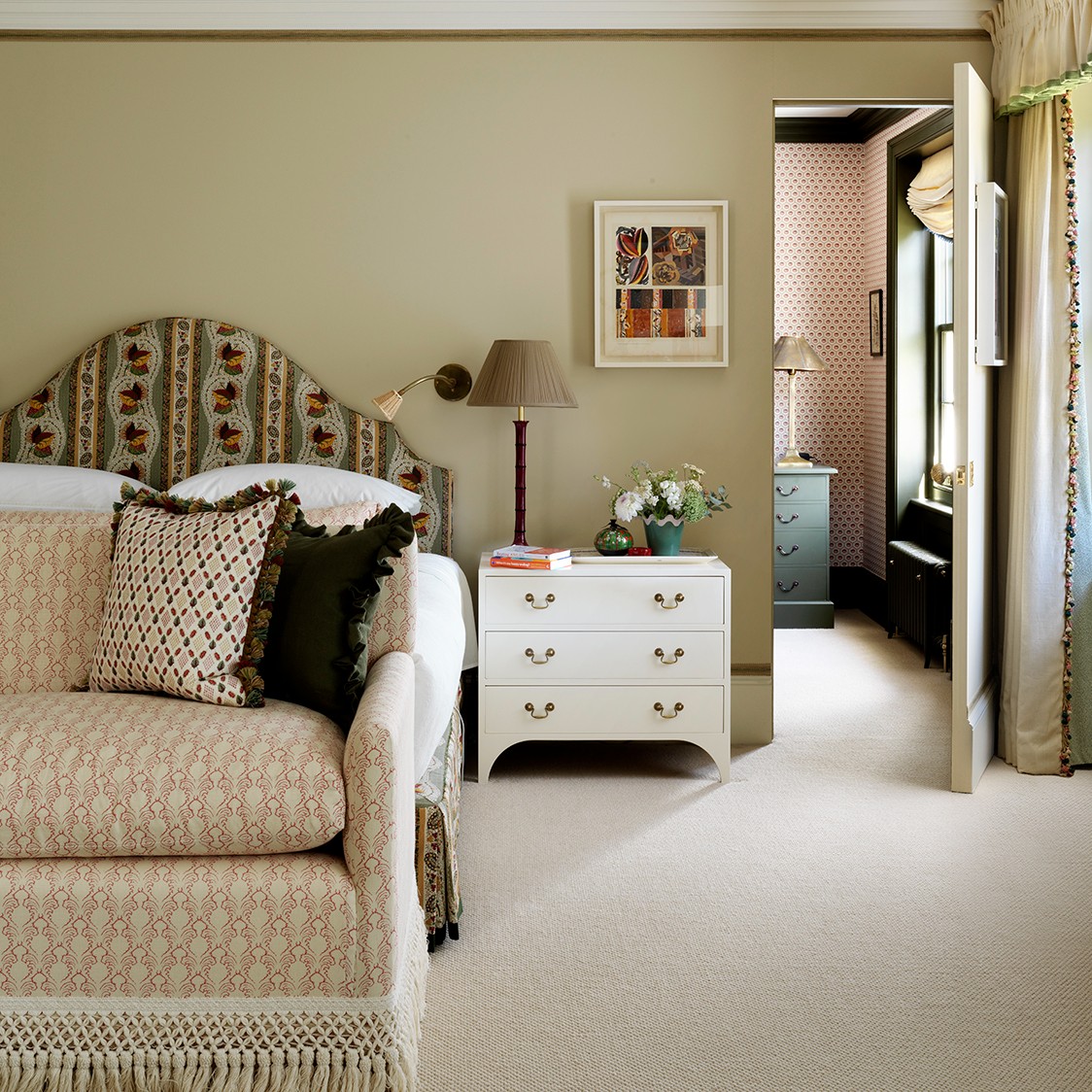 Salvesen Graham | Salvesen Graham Sofa | Upholstered Furniture