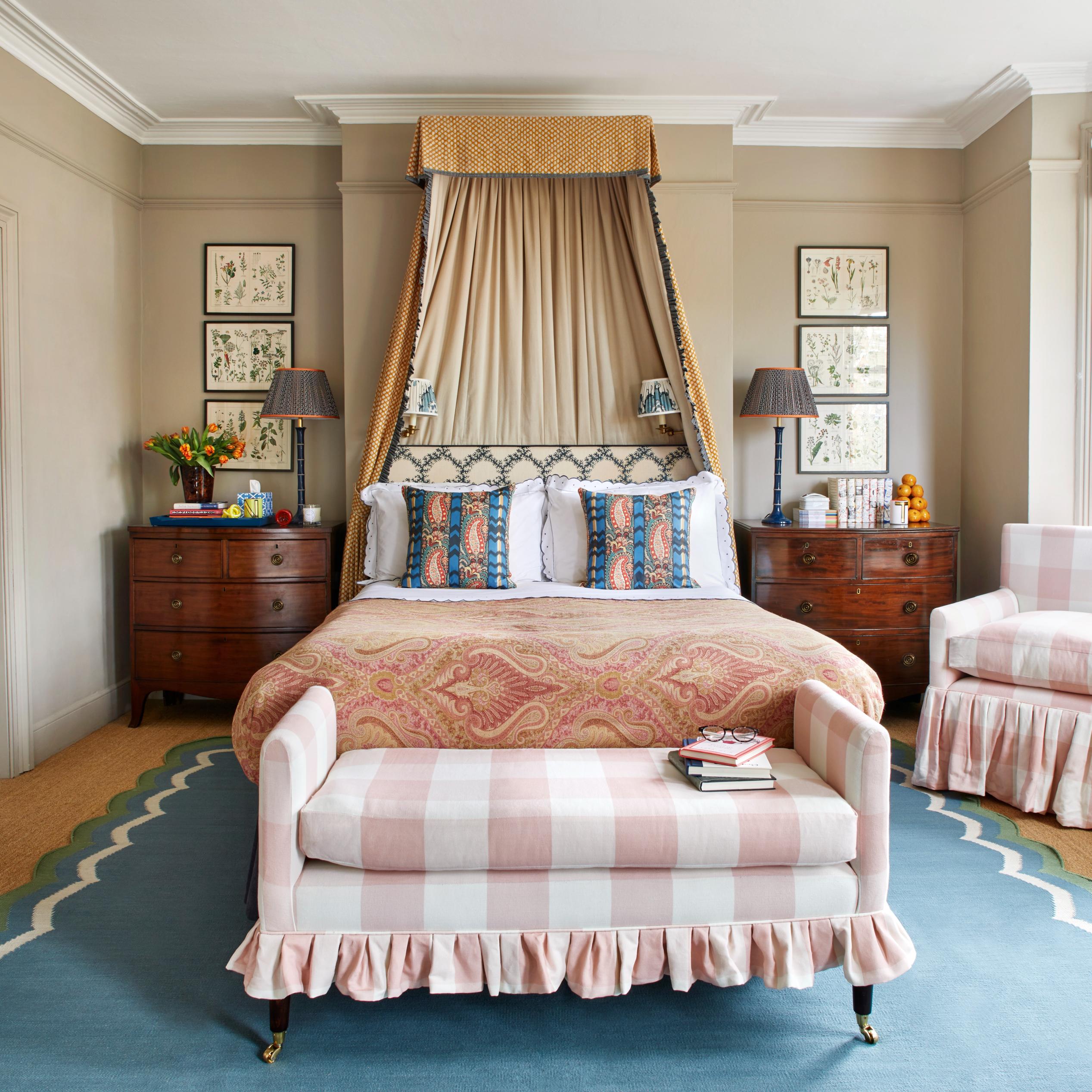 Salvesen Graham | Salvesen Graham Great Check Window Seat | Upholstered ...