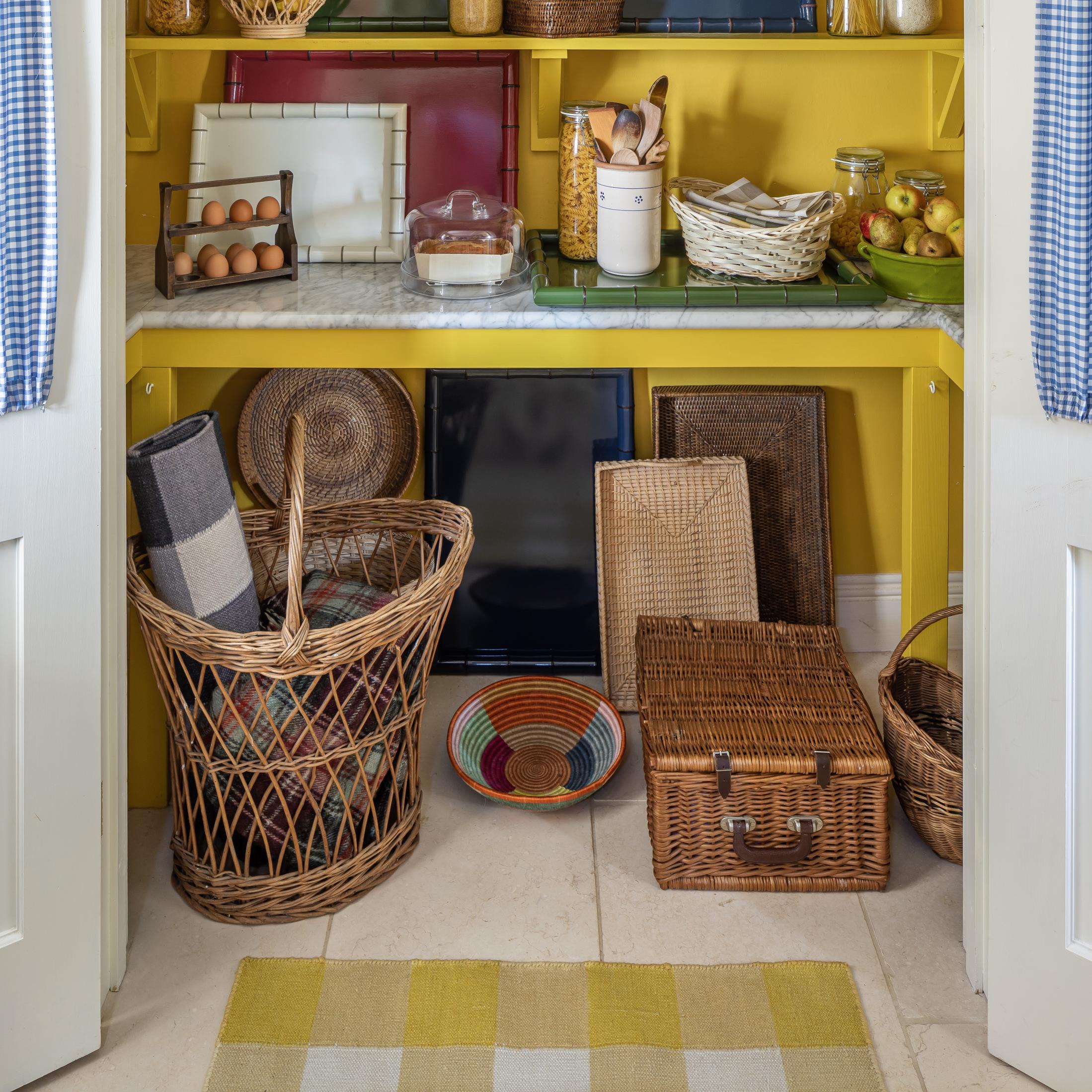 Salvesen Graham | Check Mat Mustard | Check Rugs